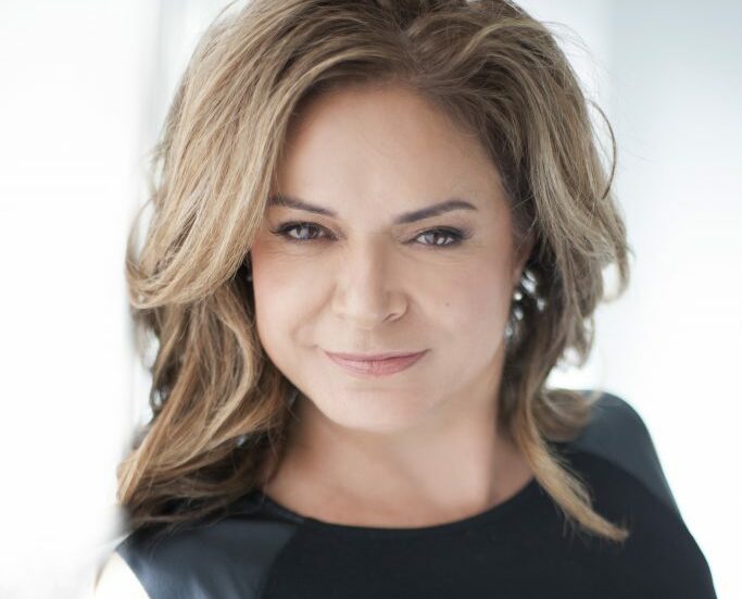 HOME | Adrienne Gulliver